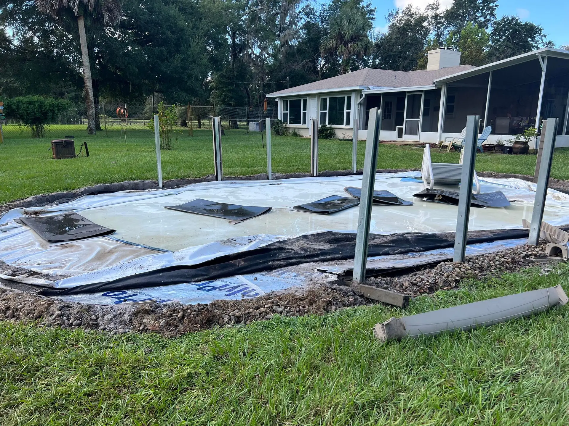 Orlando, FL Above Ground Pool Removal - 18,000-Gallon Safe Junk Hauling ...